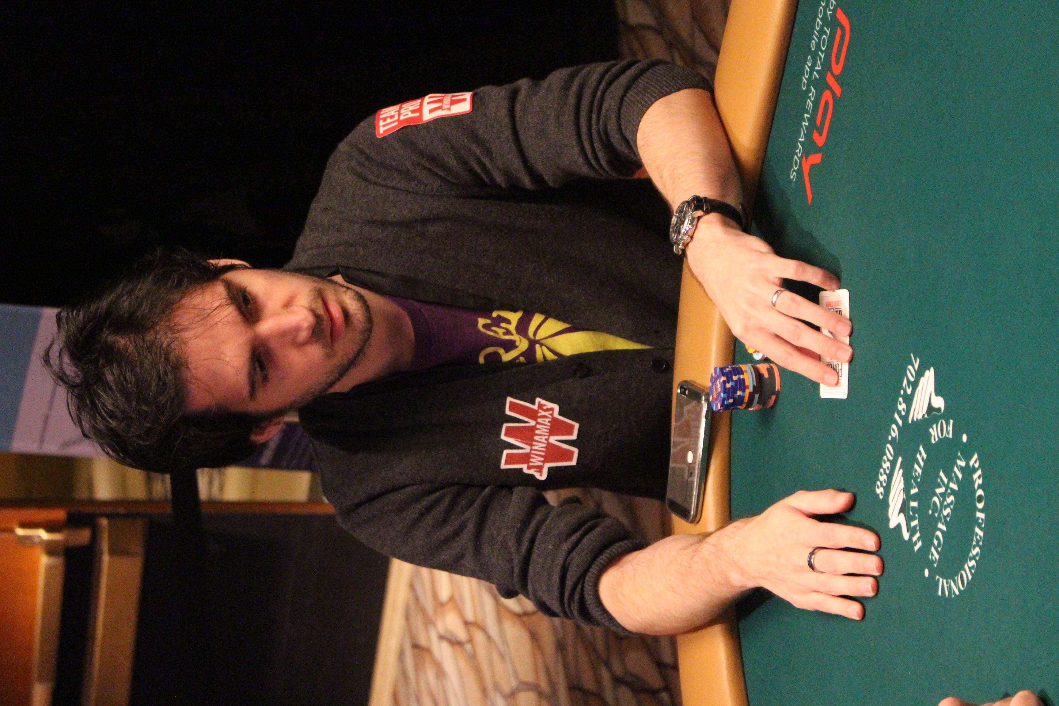 Alex Luneau2 | Hochgepokert