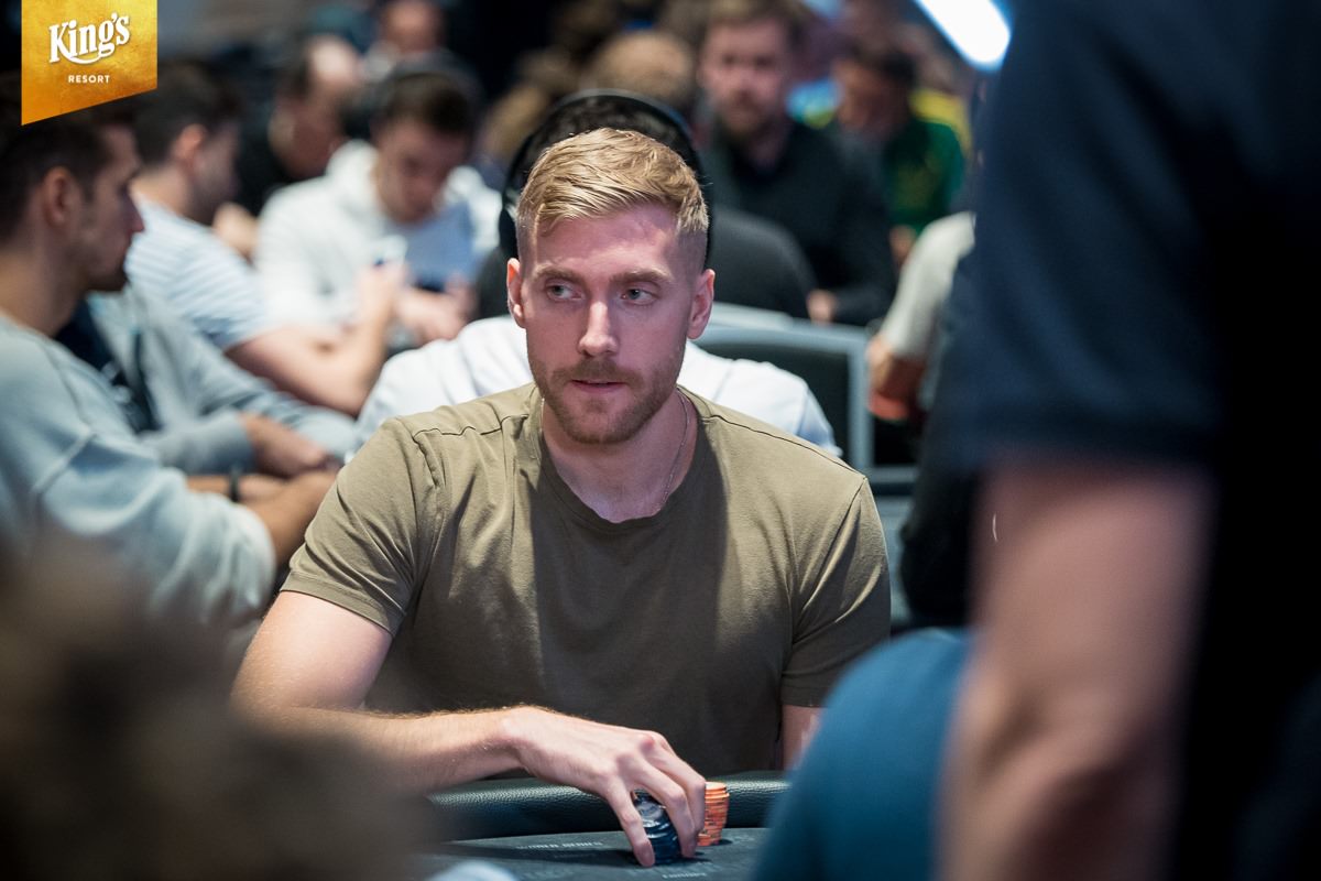 Manig Loeser (GER) | Hochgepokert