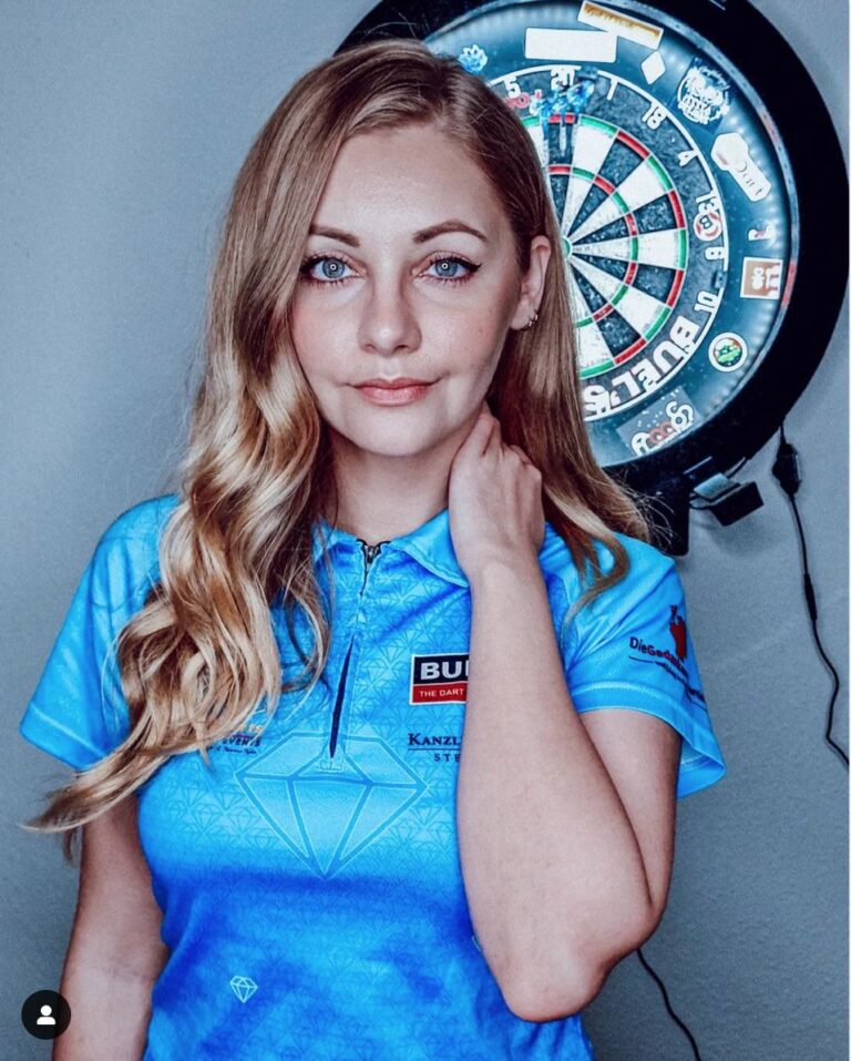 Straight Flush statt Bullseye? Sarah Milkowski tauscht Pfeile gegen ...