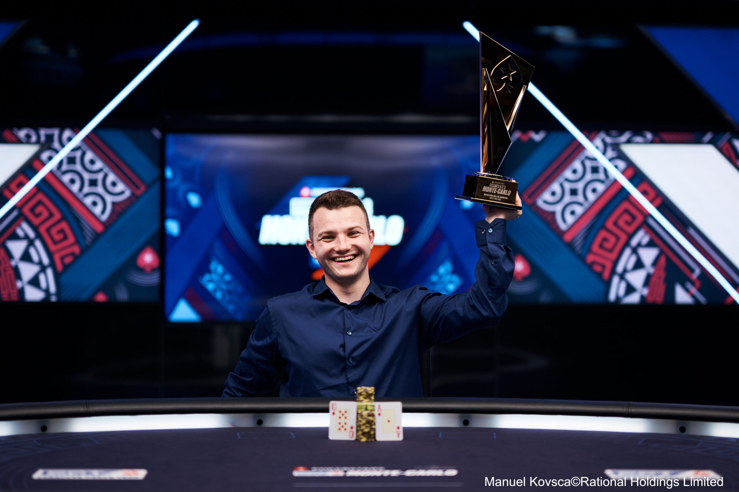 EPT MC: Sirzat Hissou 4. im $50k HR / Kulev & Badziakouski mit ...