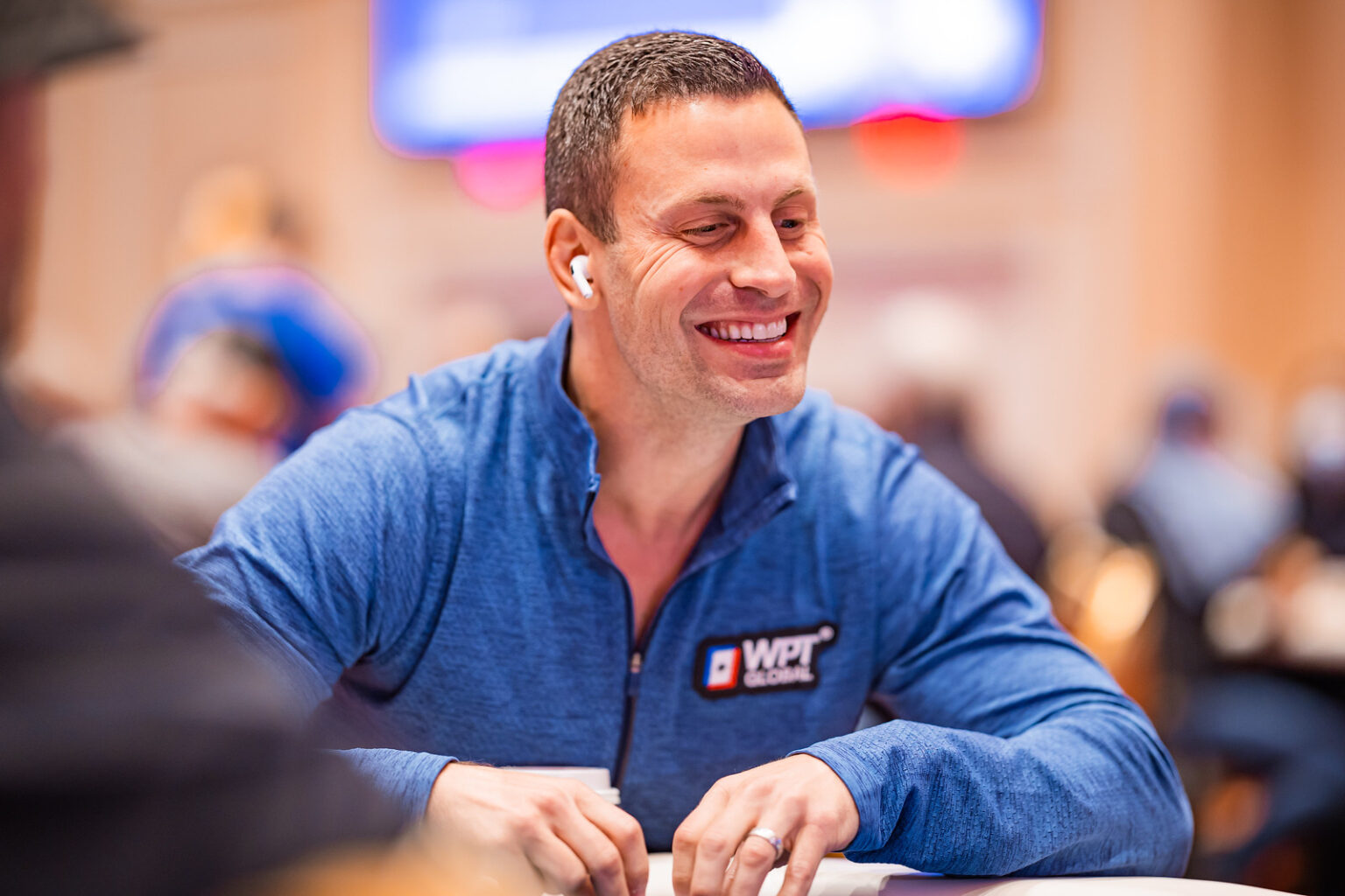 Wer ist Cash Game-Pokerprofi Garrett Adelstein? - Hochgepokert