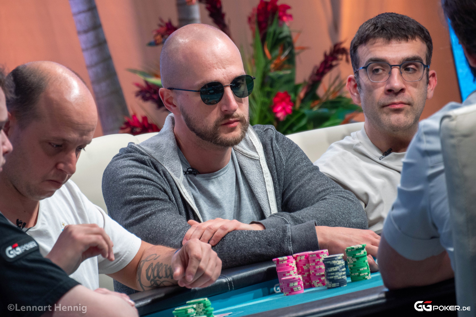 WSOP Paradise: Deutscher am Main Event Final Table! - Hochgepokert