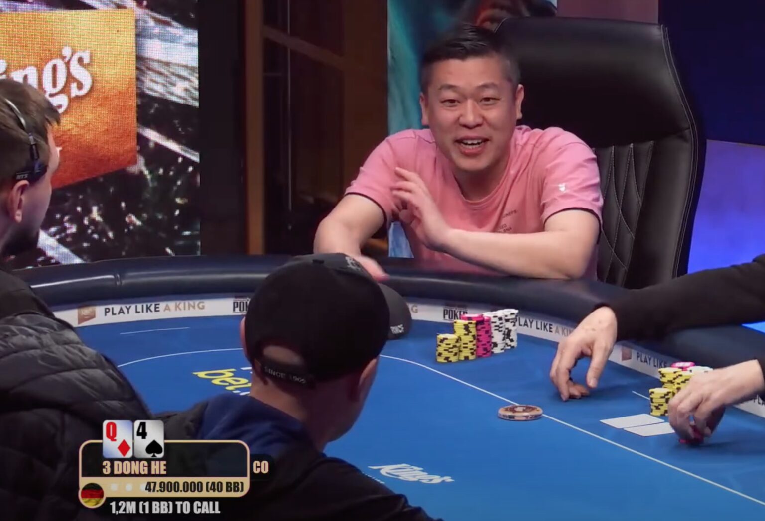 Dong He ist der erste Chipleader der GPD Mystery Bounty Edition
